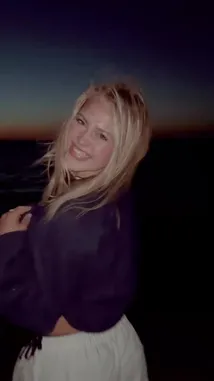 Sterre Meijer 🤍 (@surfsterre) | Snapchat Stories, Spotlight & Lenses