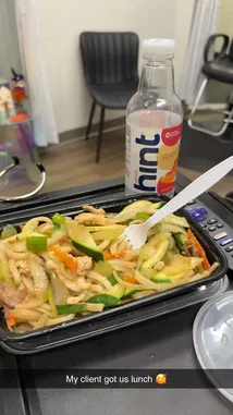 Charlotte G. (@charlotte.godoy) | Snapchat Stories, Spotlight & Lenses