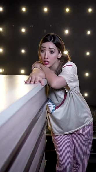 Afsha Khan (@afsha.khaan) | Snapchat Stories, Spotlight & Lenses