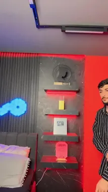 LORD B22 (@lordo.b22) | Snapchat Stories, Spotlight & Lenses