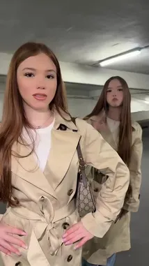Emilia Letizia Twins On Ice (@mirrortwins) | Snapchat Stories ...