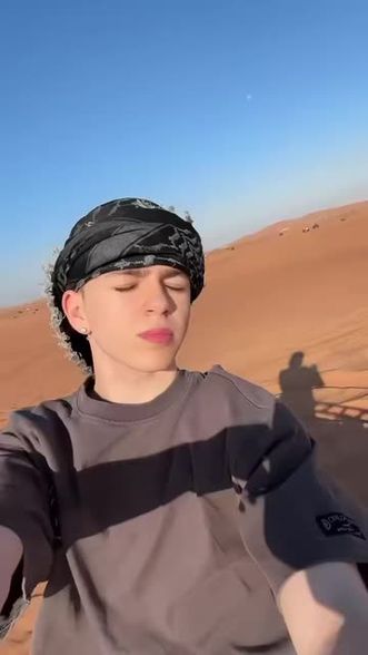 Liam Leigh (@liamleigh) | Snapchat Stories, Spotlight & Lenses