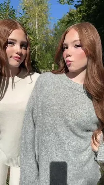 Emilia Letizia Twins On Ice (@mirrortwins) | Snapchat Stories ...