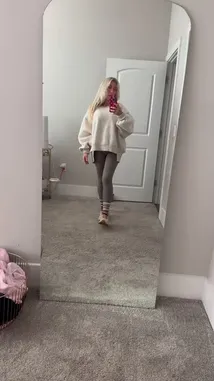Lorelei Finds (@lorelei.finds) | Snapchat Stories, Spotlight & Lenses