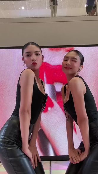 Kitty And Kakai Kittyandkakai Snapchat Stories Spotlight And Lenses