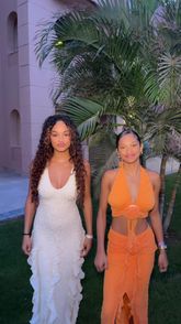 Layanne Bch (@layannebch) | Snapchat Stories, Spotlight & Lenses