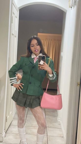 Chloe Marquez (@iamchloemarquez) | Snapchat Stories, Spotlight & Lenses