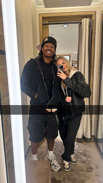 Gina-Maria (@ginalaitschek) | Snapchat Stories, Spotlight & Lenses