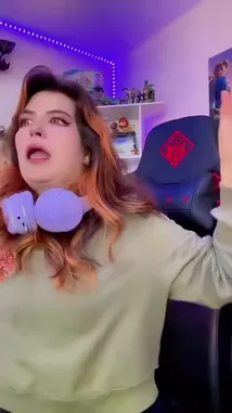 Miny Naranja (@minynaranja) | Snapchat Stories, Spotlight & Lenses