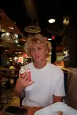 Izaiah Schmidt (@izaiah.schmidt) | Snapchat Stories, Spotlight & Lenses