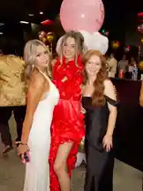 Elizabeth Goldwire! (@elizabethg4469) | Snapchat Stories, Spotlight ...