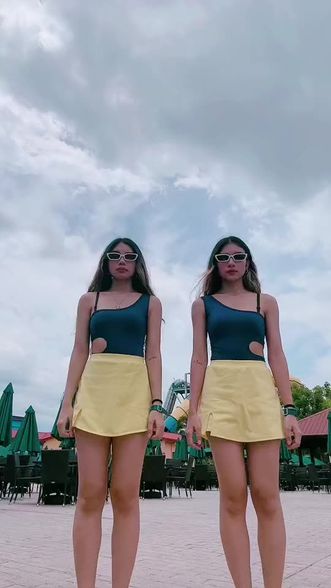 Kitty And Kakai Kittyandkakai Snapchat Stories Spotlight And Lenses