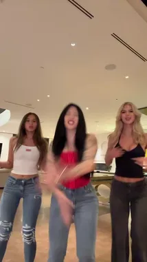 arlene (@lenerox) | Snapchat Stories, Spotlight & Lenses