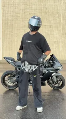 shaky (@shakymoto) | Snapchat Stories, Spotlight & Lenses