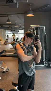 Evan Wade (@itsevanwade) | Snapchat Stories, Spotlight & Lenses