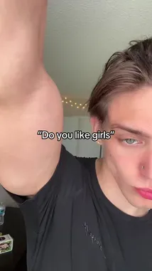 Joey Lowkey (@lowkeyjoeyx) | Snapchat Stories, Spotlight & Lenses