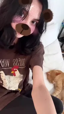 rachel / keet (@rachelchaleff) | Snapchat Stories, Spotlight & Lenses