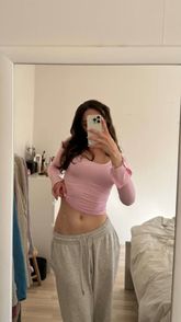 Mathilda Hogberg (@mathilda_bergs) | Snapchat Stories, Spotlight & Lenses