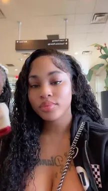 Ms.Dime Racks 💰🩷 (@msdimeracks) | Snapchat Stories, Spotlight & Lenses