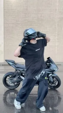 shaky (@shakymoto) | Snapchat Stories, Spotlight & Lenses