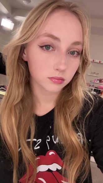 Ava Cherry (@ava.cherrry) | Snapchat Stories, Spotlight & Lenses