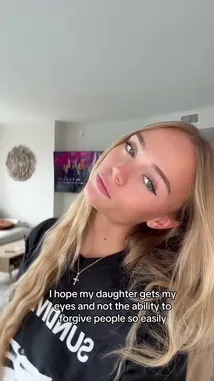 Kyla (@kydoddss) | Snapchat Stories, Spotlight & Lenses