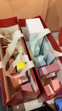 أليونا (@aliona.ess) | Snapchat Stories, Spotlight & Lenses