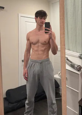 Darrell (@darrell_1) | Snapchat Stories, Spotlight & Lenses