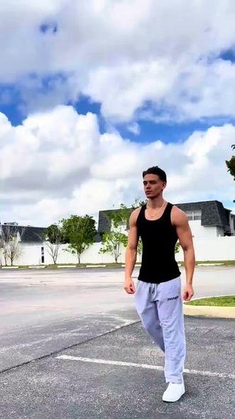 Joey Lowkey (@lowkeyjoeyx) | Snapchat Stories, Spotlight & Lenses