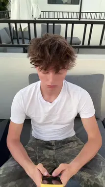 Sven Rubenbauer (@svenandandy) | Snapchat Stories, Spotlight & Lenses