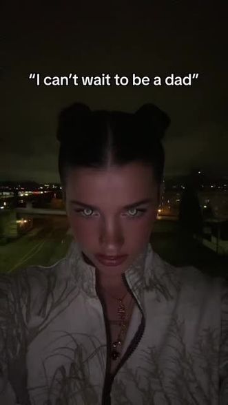 Ari Kytsya (@ariel.kytsya) | Snapchat Stories, Spotlight & Lenses