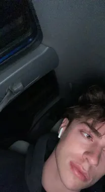 Tyler Van Beveren (@vanbev) | Snapchat Stories, Spotlight & Lenses