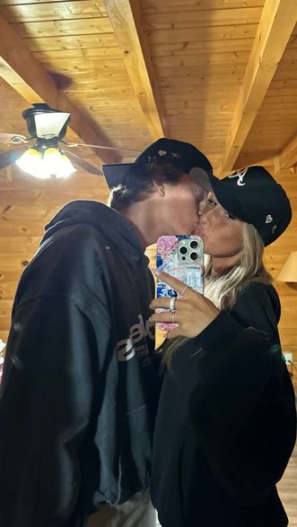 Maddy Dodd (@maddyy_dodd) | Snapchat Stories, Spotlight & Lenses