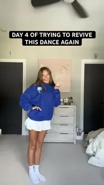 Sydney Raniszeski (@sydneyraniszes) | Snapchat Stories, Spotlight & Lenses