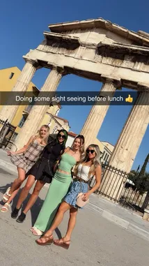 Emma Louise (@emxllouise) | Snapchat Stories, Spotlight & Lenses