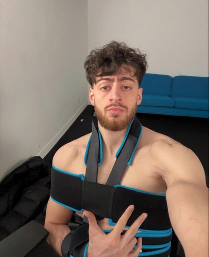 Byilhan (@byilhan.off) | Snapchat Stories, Spotlight & Lenses