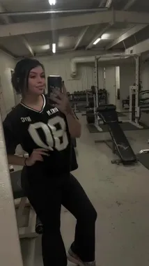 Lauren Downs (@sillygoose257) | Snapchat Stories, Spotlight and Lenses