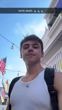 stanchris (@realstanchris) | Snapchat Stories, Spotlight & Lenses