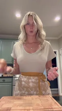 Peachy Prime (@peachyprimexo) | Snapchat Stories, Spotlight & Lenses