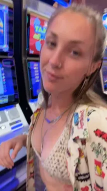 Kali Smallz (@kalismallz) | Snapchat Stories, Spotlight & Lenses