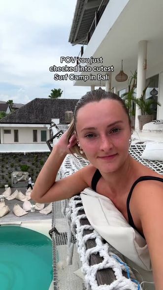 Karlie Place (@karlie.place) | Snapchat Stories, Spotlight & Lenses