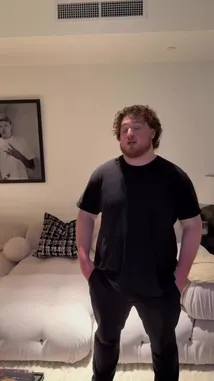 zachirific (@realzachirific) | Snapchat Stories, Spotlight & Lenses