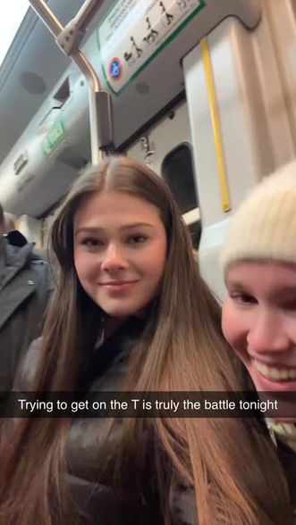 Shayna Loren (@shayna_loren) | Snapchat Stories, Spotlight & Lenses