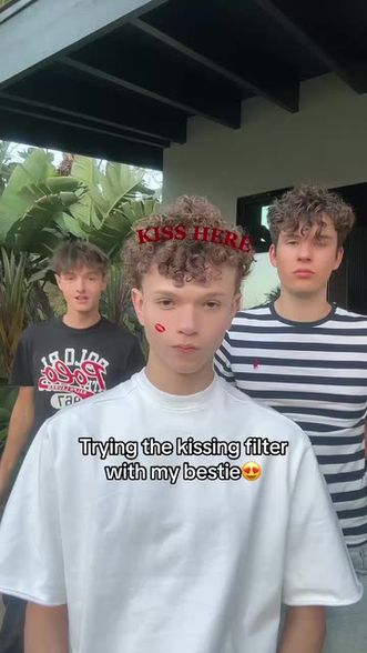 Sven Rubenbauer (@svenandandy) | Snapchat Stories, Spotlight & Lenses