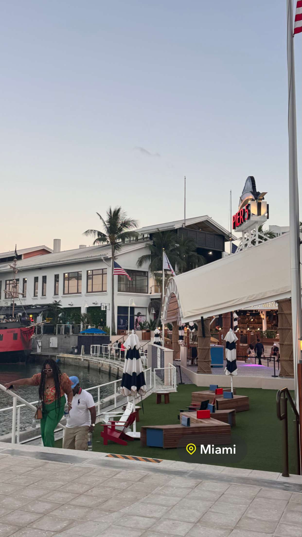 David🇨🇴 (@ofx-david) | Snapchat Stories, Spotlight & Lenses