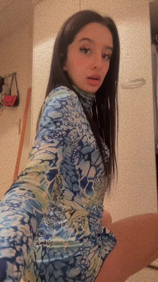 Leya À Marseille 💅 (@leadstt) | Snapchat Stories, Spotlight & Lenses