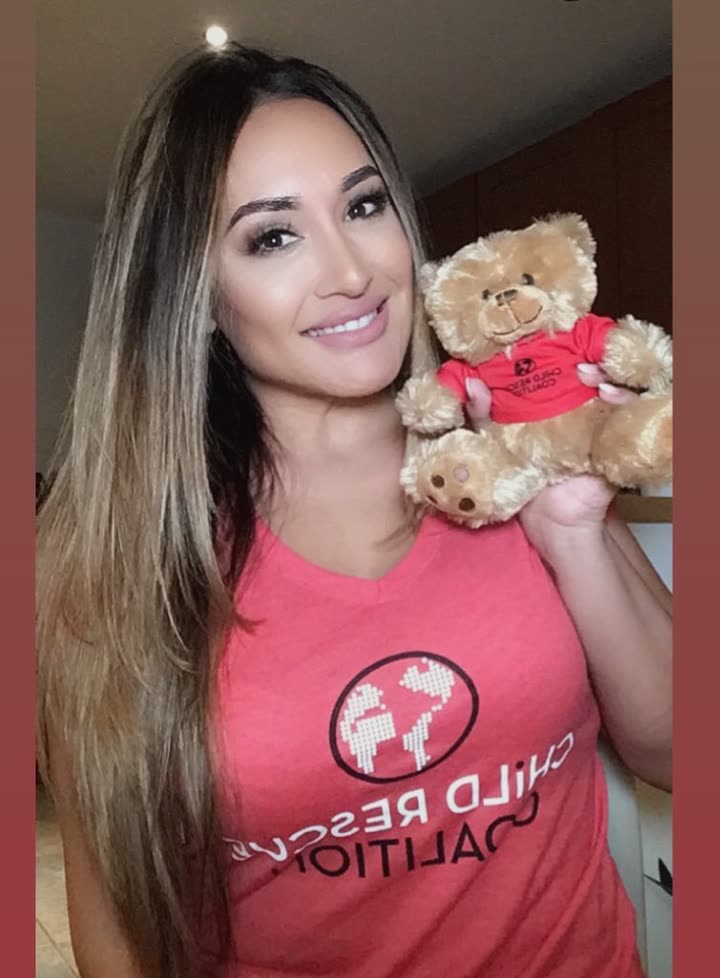 Michelle Joy Phelps (@michellejphelps) | Snapchat Stories, Spotlight ...