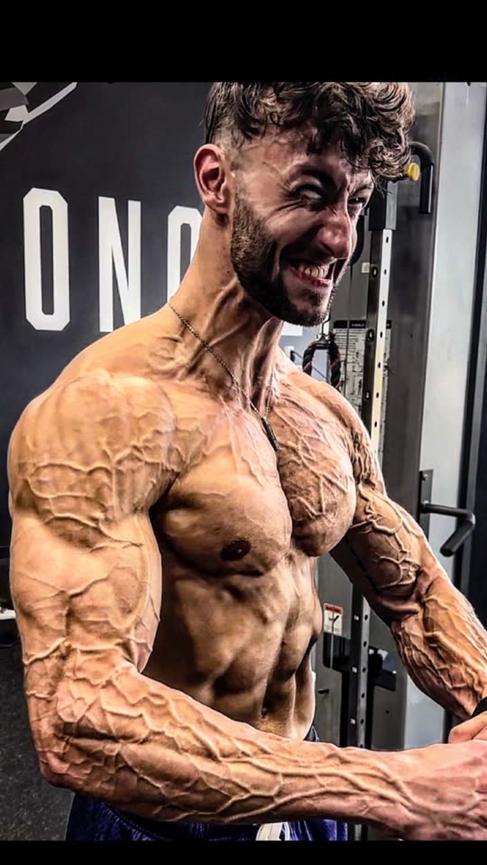 Joe Shulk (@joeshu1k) | Snapchat Stories, Spotlight & Lenses