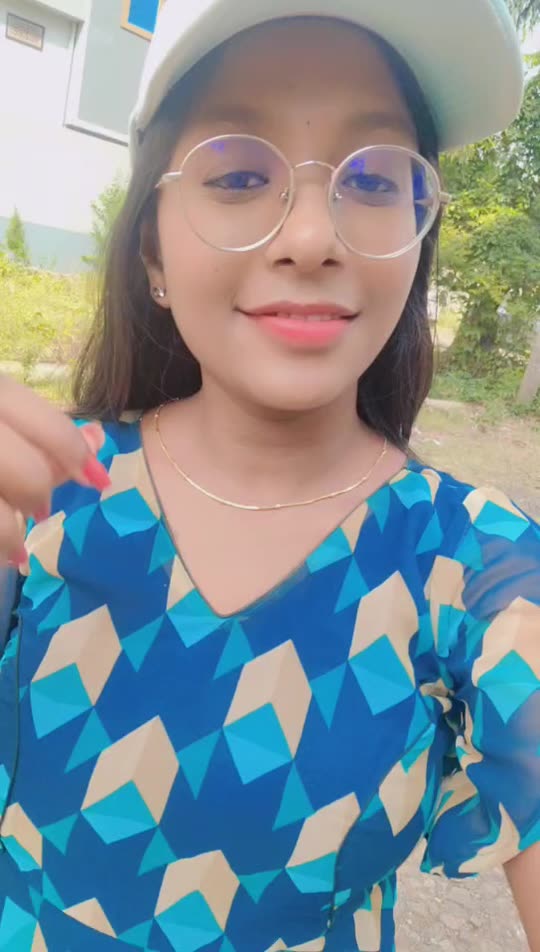 Sathwika Harry (@sathwika_harry7) | Snapchat Stories, Spotlight & Lenses